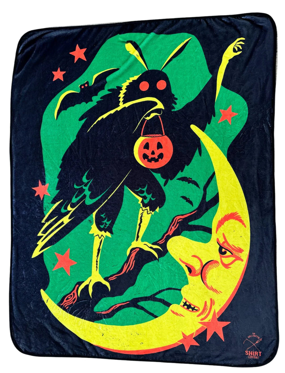 63x50 Mothman Cryptid Fuzzy Blanket Throw – Nightmare Toys