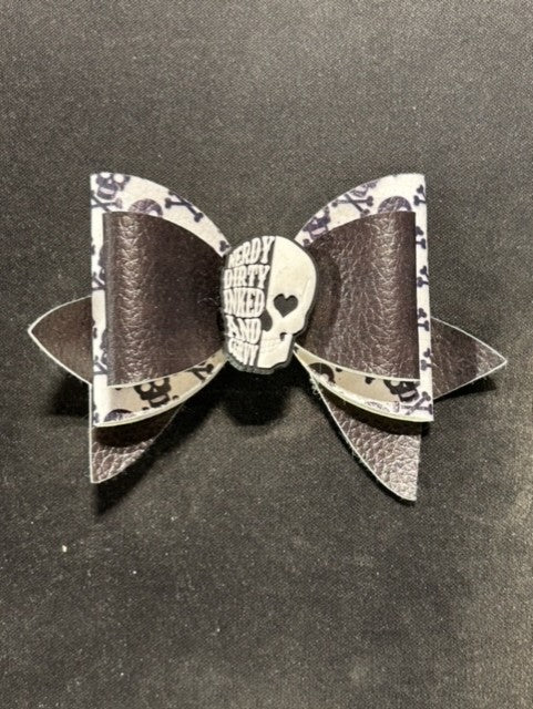 Nerdy, Dirty Skull Hair Bow – Nightmare Toys